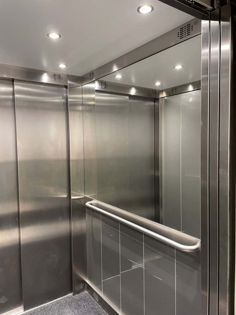 IL4 Passenger Lift Model - Ideal Lifts