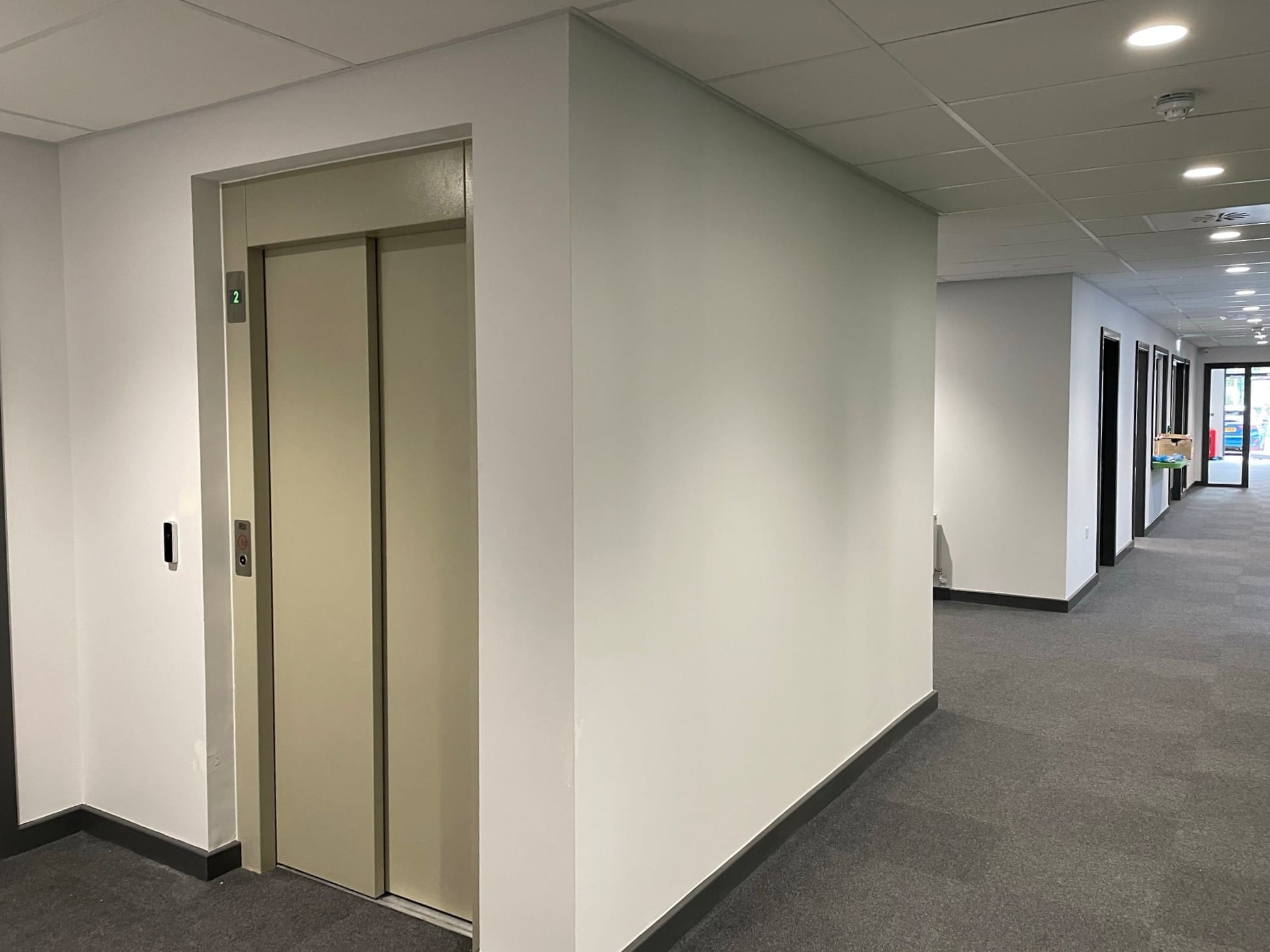 Modular Low Carbon Pathfinder DfE School - Ideal Lifts