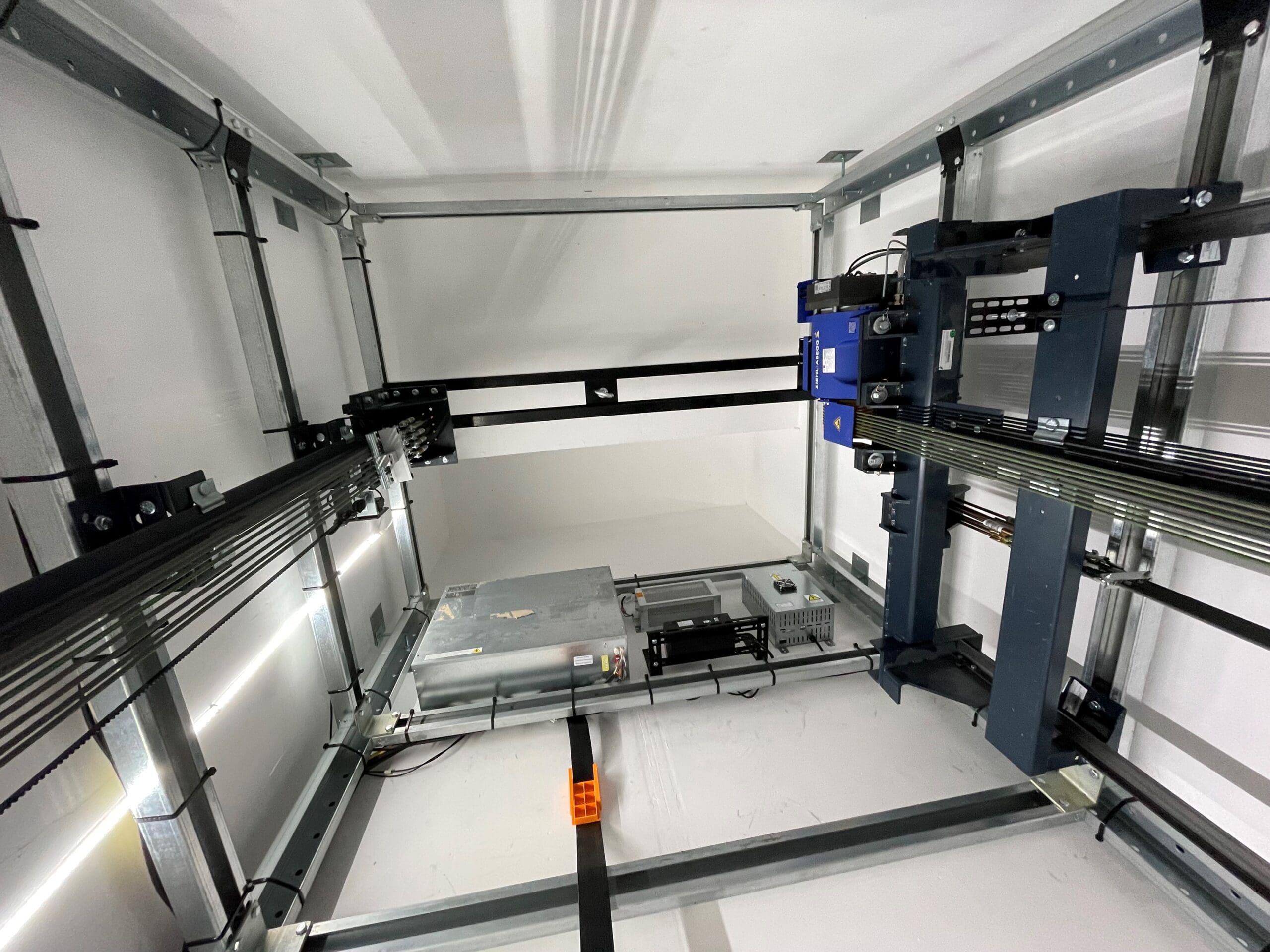 Lifts in Structures (Ideal Lifts Frame System) - Ideal Lifts