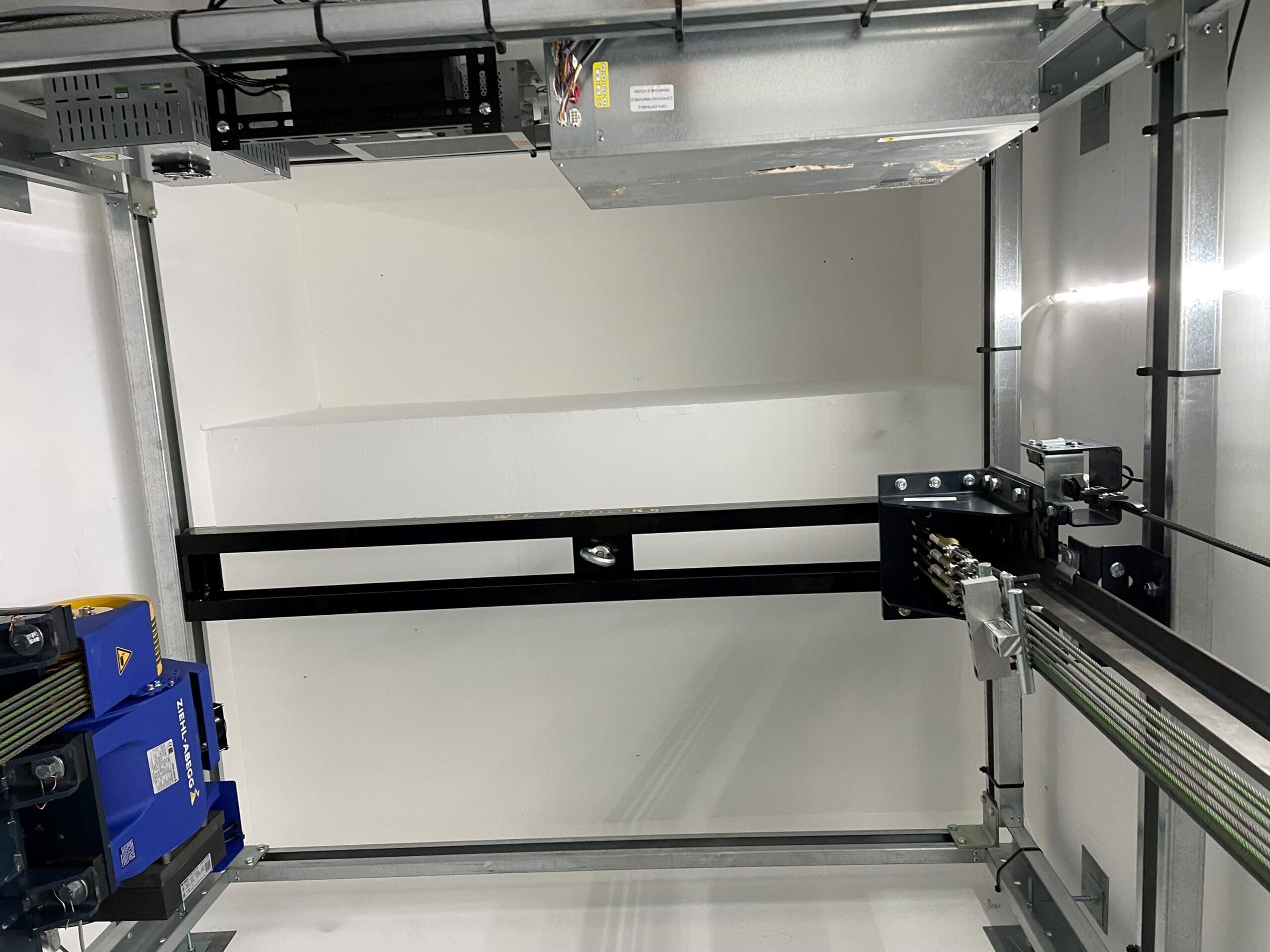 Lifts in Structures (Ideal Lifts Frame System) - Ideal Lifts